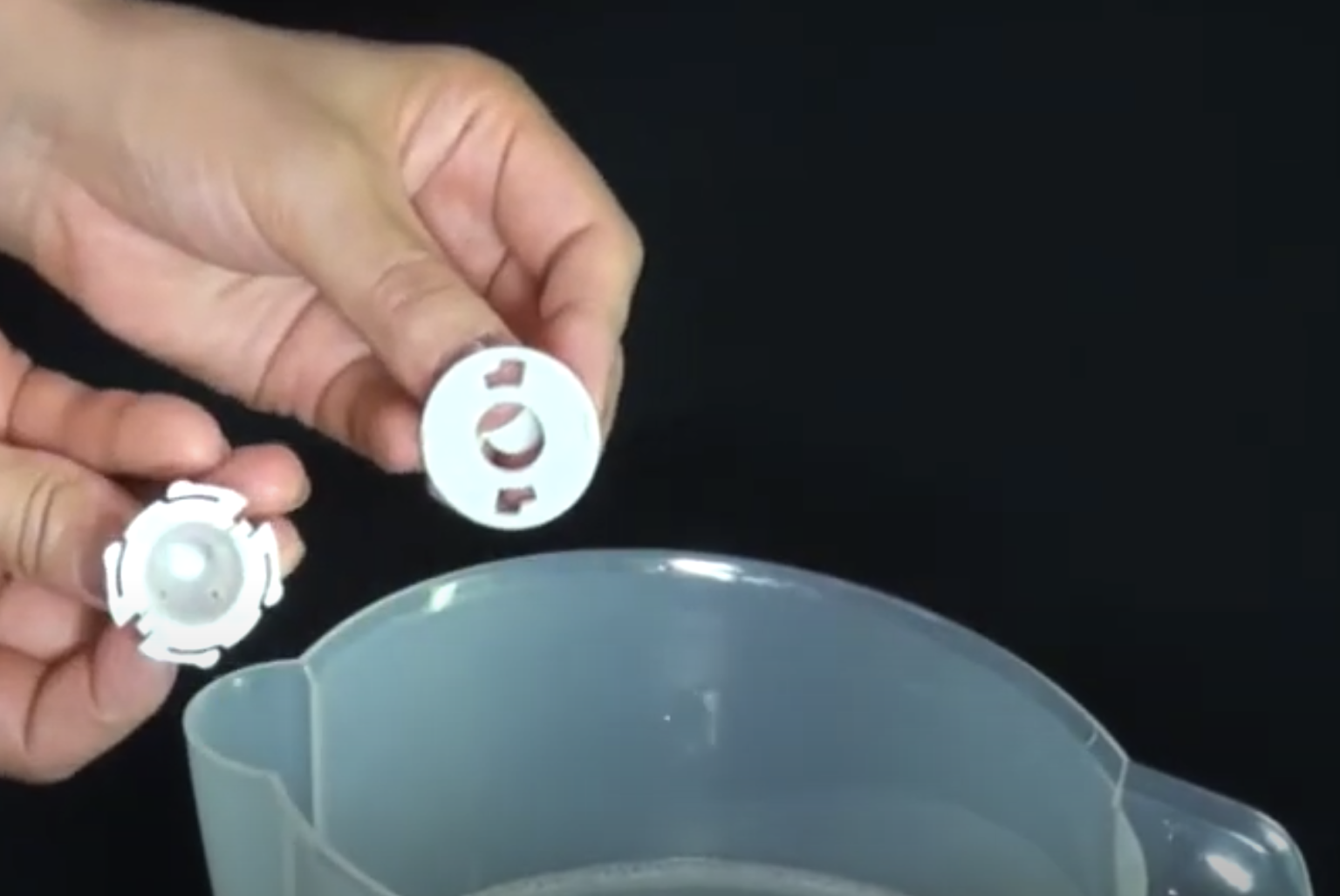 自動おしぼり機プールスの設置とお手入れ | PRSサービス株式会社(旧:プールス販売) l プールス(Purus)の高級オシボリ自動製造機